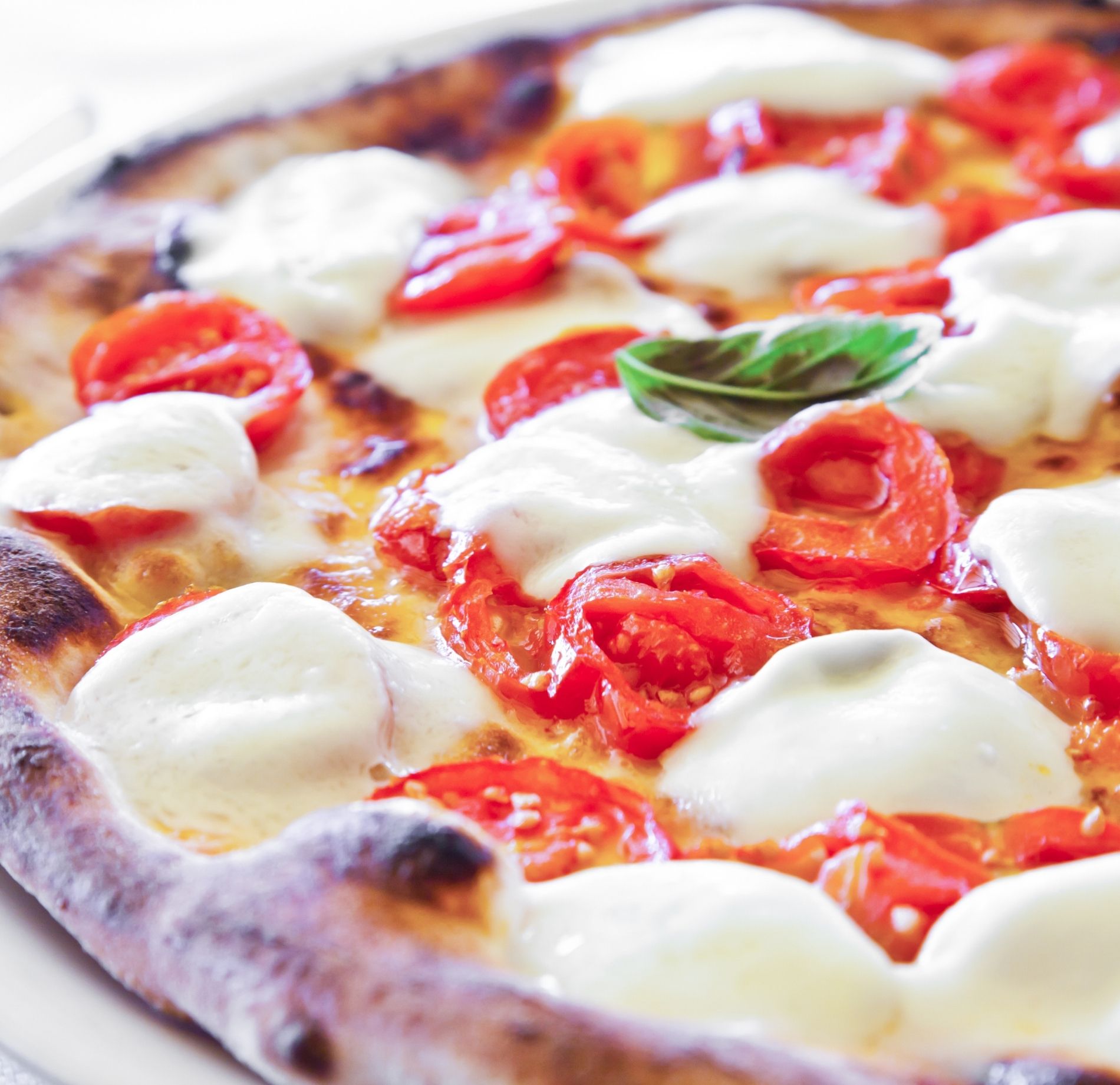 Authentic and Easy Pizza Sauce Recipe: Taste the Difference - Cooking ...